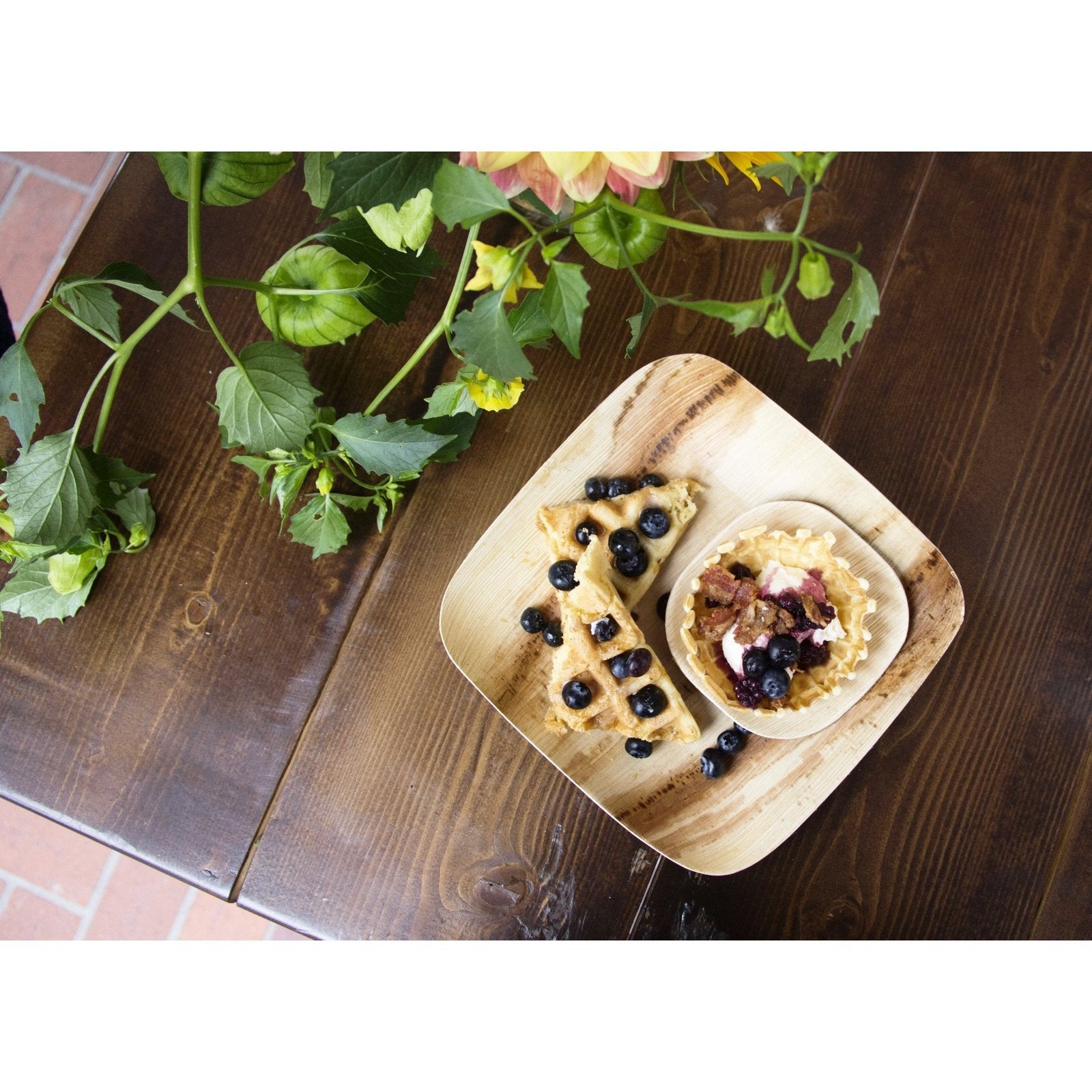 Sustainable Tableware: A Guide to Palm Leaf Bowl Options - VerTerra ...